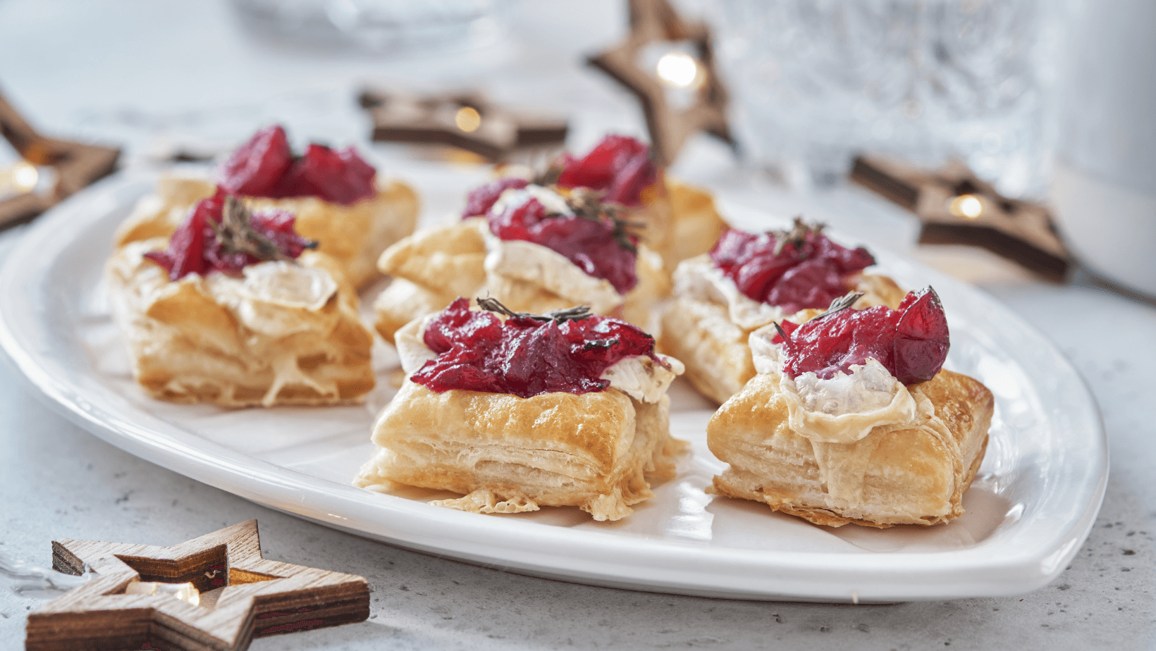 Cranberry and Brie Bites Recipe